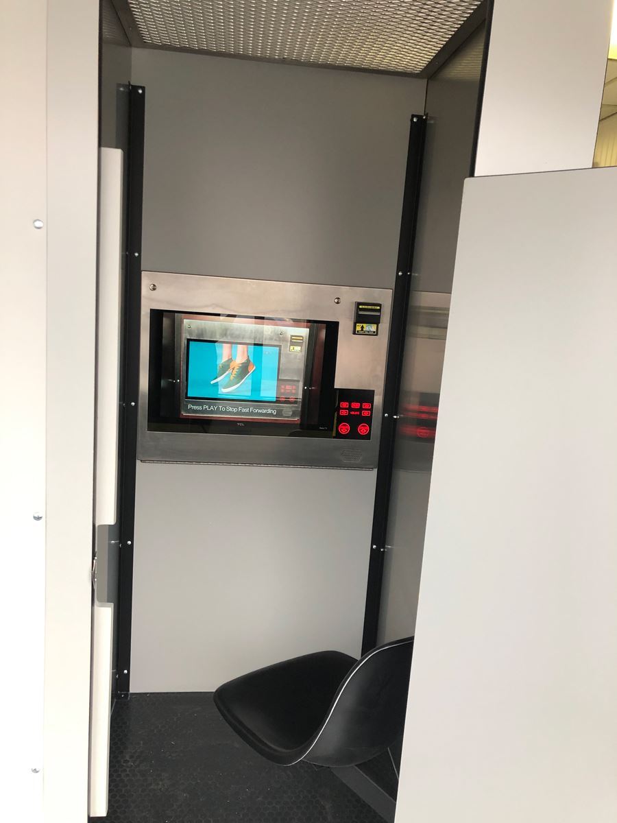 Standard Door Booth – Videotel Arcades